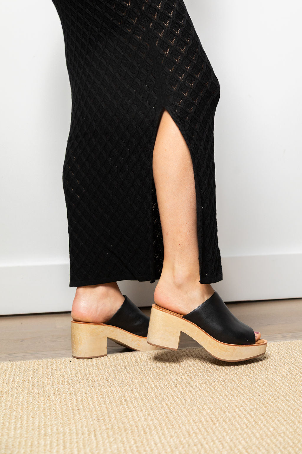 Open Toe Clog – Leonard Frisbie