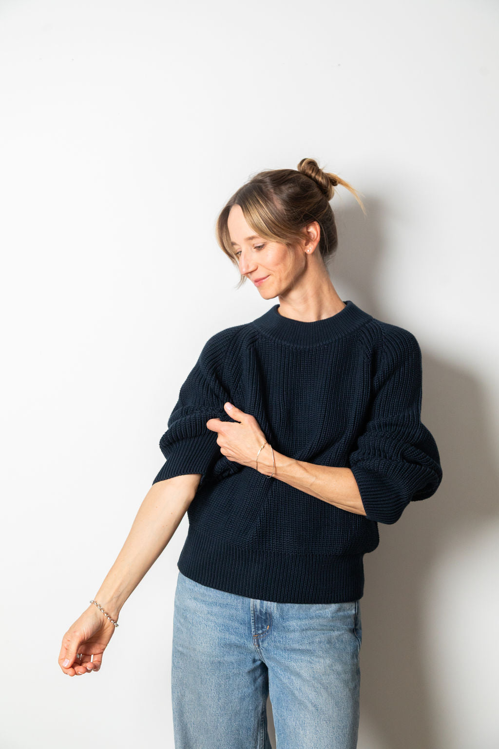 Millie Crew Neck | Navy – Leonard Frisbie