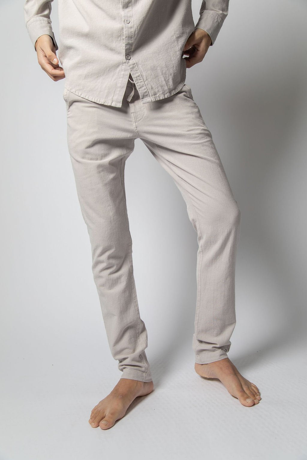 HENRY PANT | Sand – Leonard Frisbie